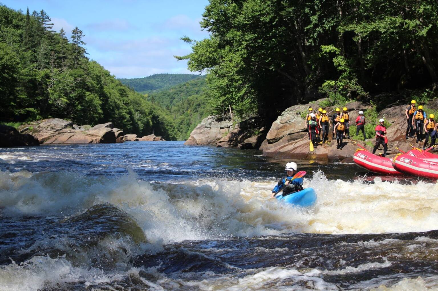 Cours de Kayak de Rivière Québec | Expéditions Nouvelle Vague